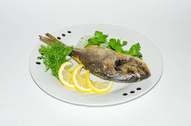 Enlever l'odeur de poisson sur les mains - Guide Astuces